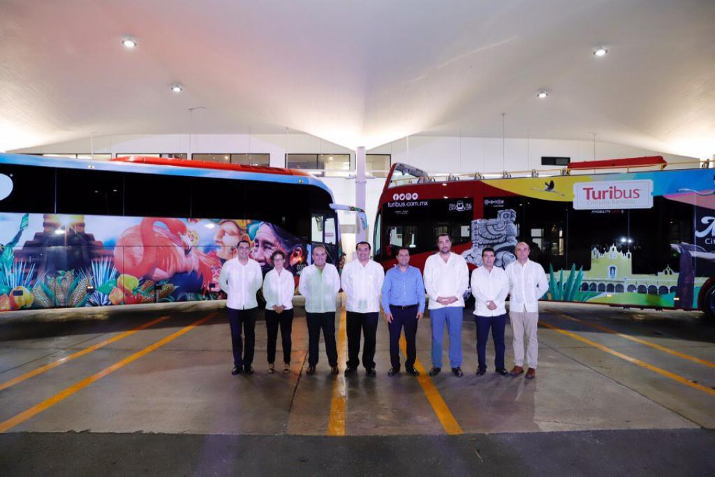 Renán Barrera acude a la inauguración de la Terminal ADO Mérida Centro ...