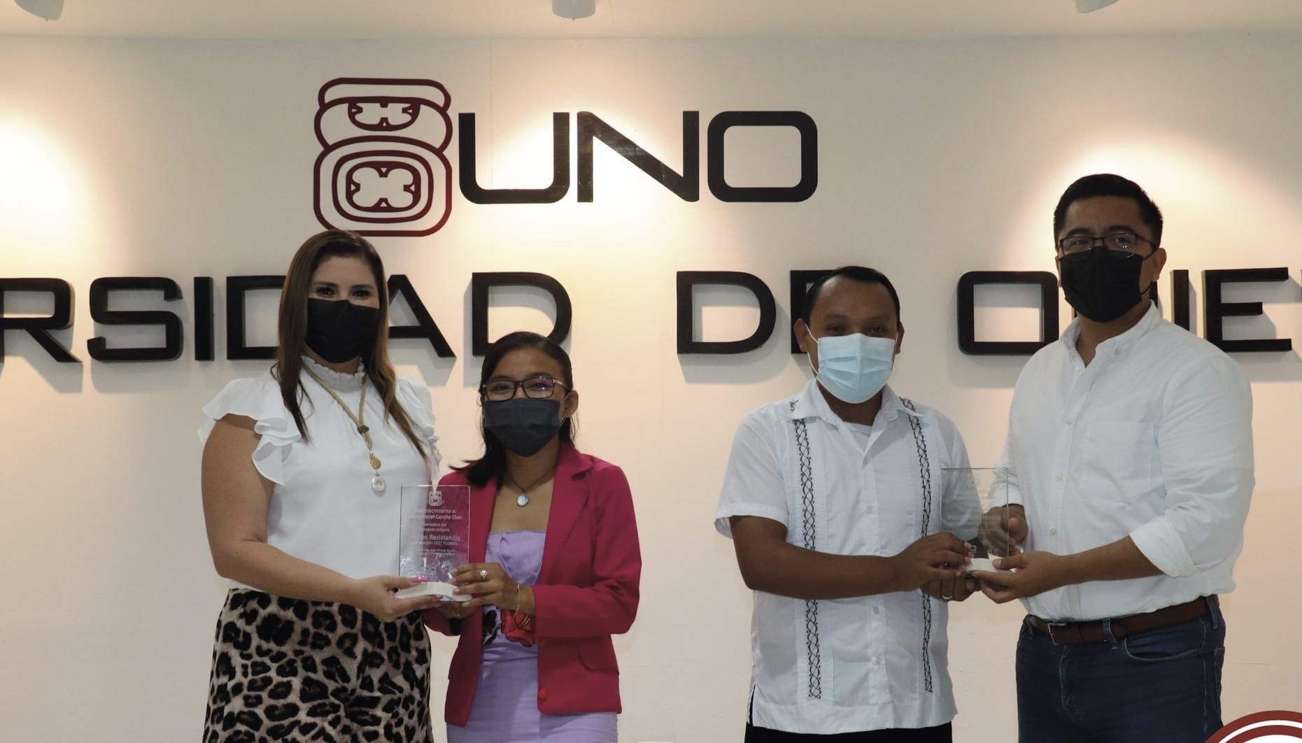 Dos jóvenes yucatecos acudirán a la Cumbre de los Premios Nobel de la ... Dos jóvenes yucatecos acudirán a la Cumbre de los Premios Nobel de la ...