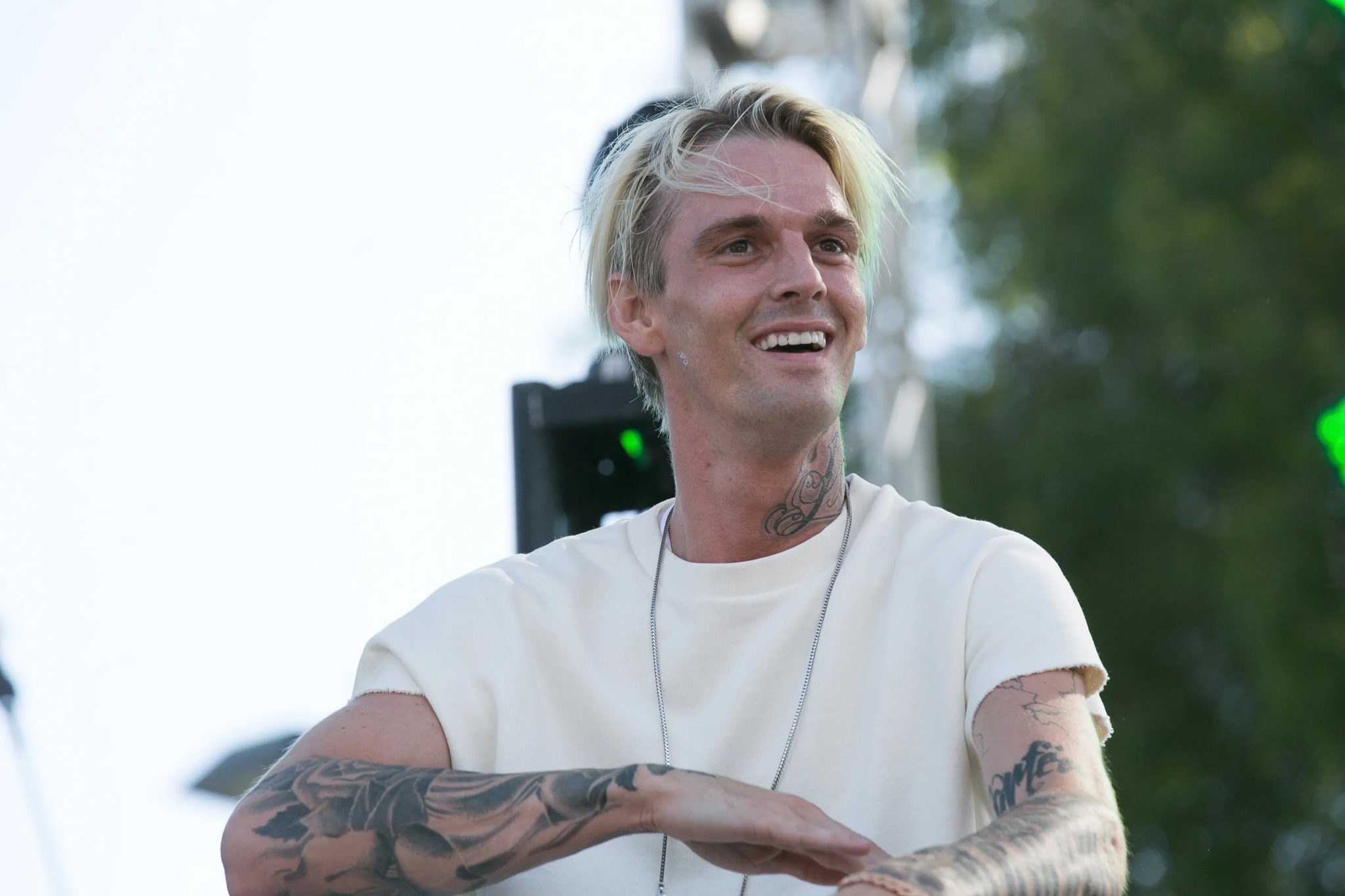 Fallece el actor y rapero Aaron Carter | Con Acento